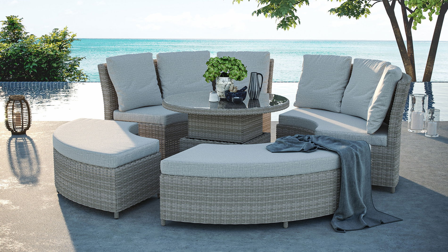 Monaco rattan store